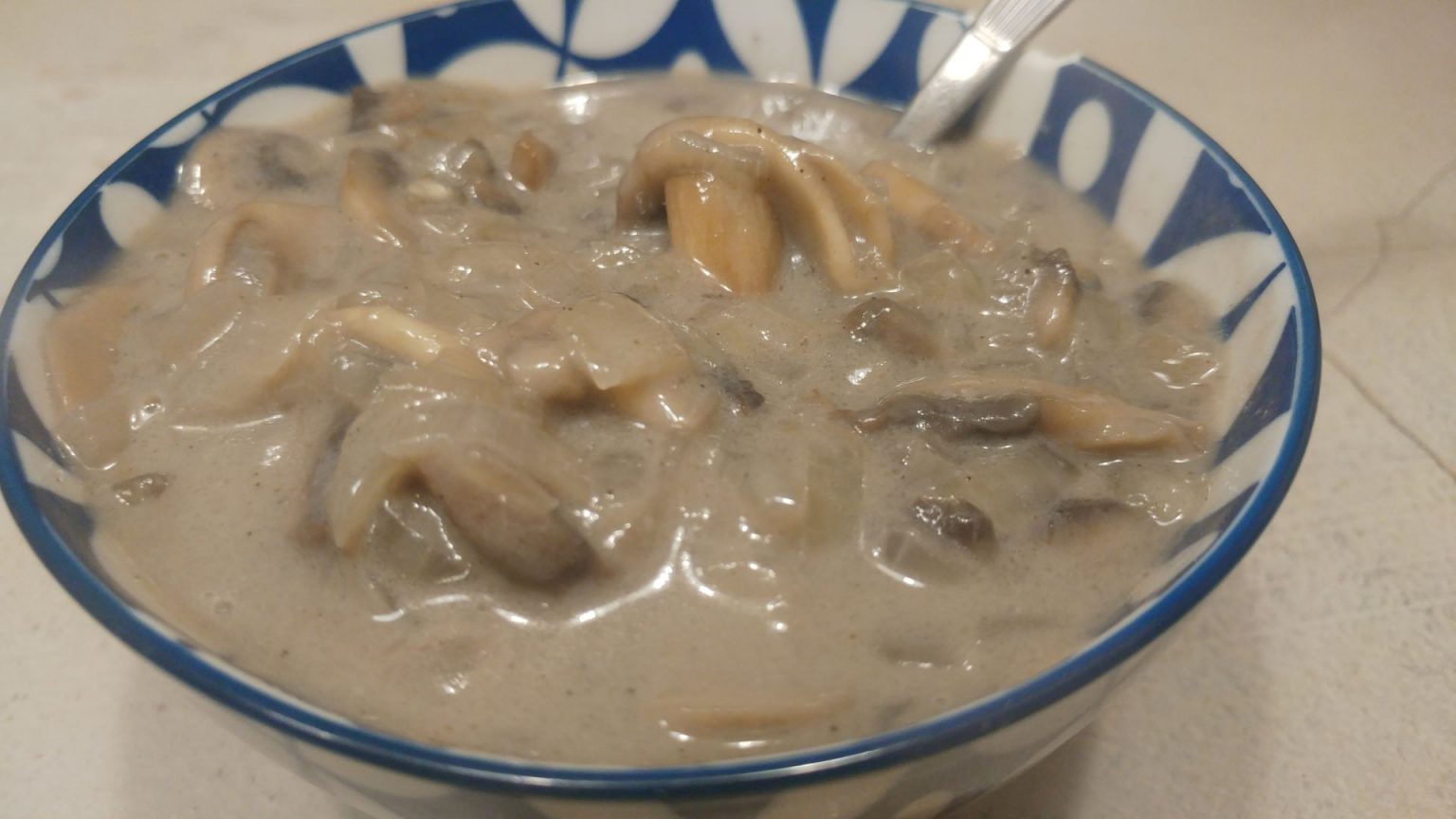 Salsa de champiñones vegana – de Nobles Fogones